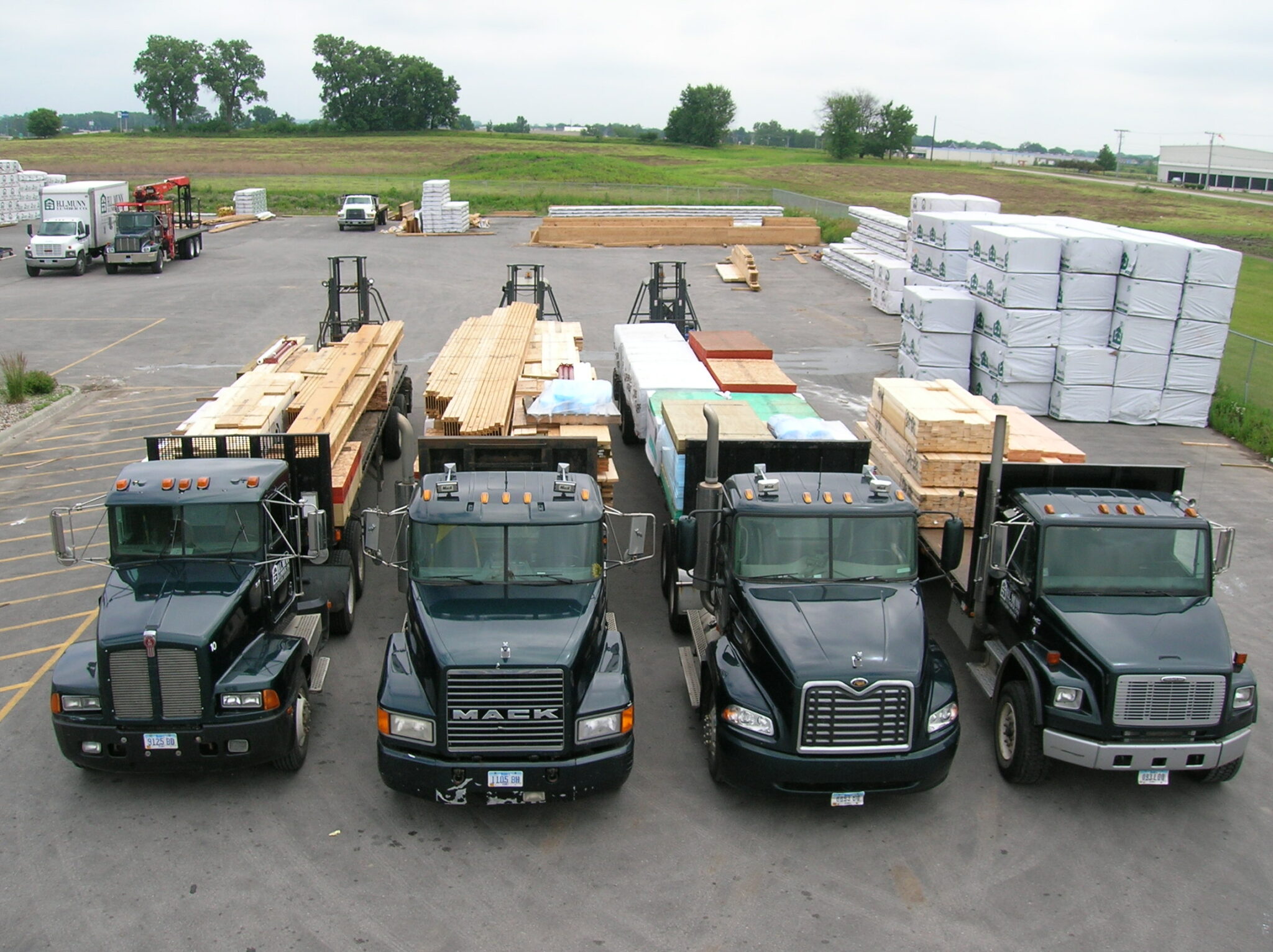 Commercial Builders - Munn Lumber